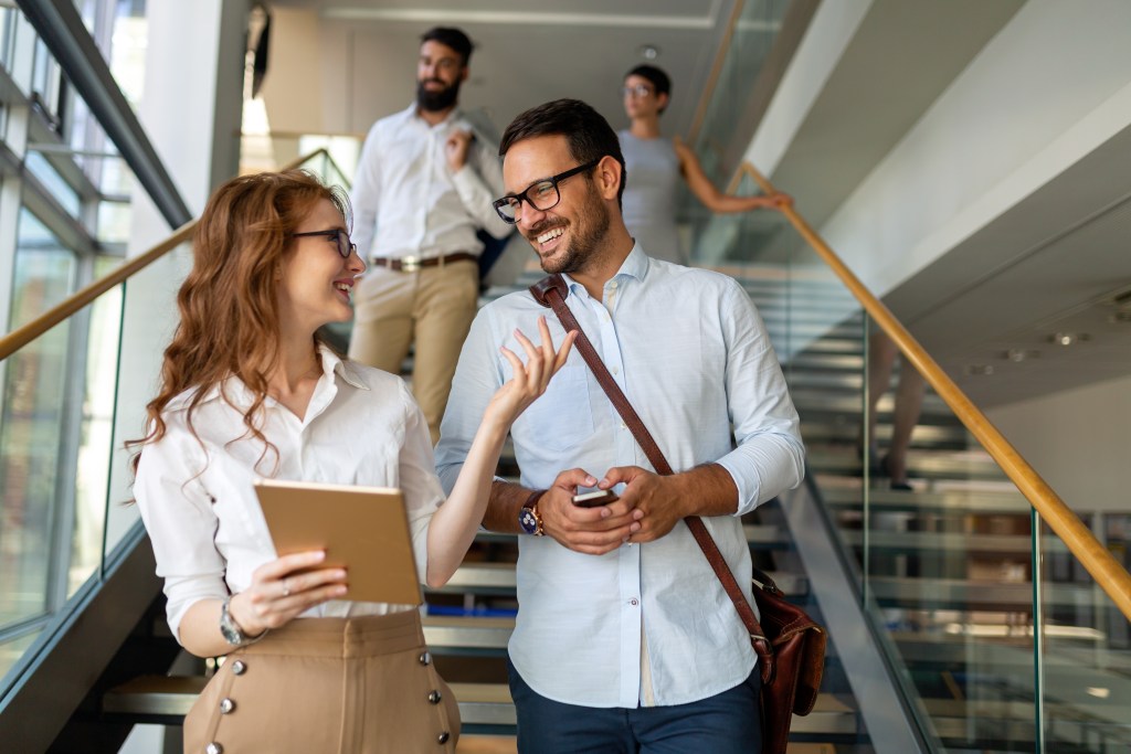 Build Your Sales "Dream Team" with 3 Mental Toughness Tactics - SalesRabbit